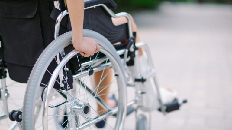 Layanan Terapi Okupasi untuk Stroke Lumpuh Sebelah Kiri | Fisiohome